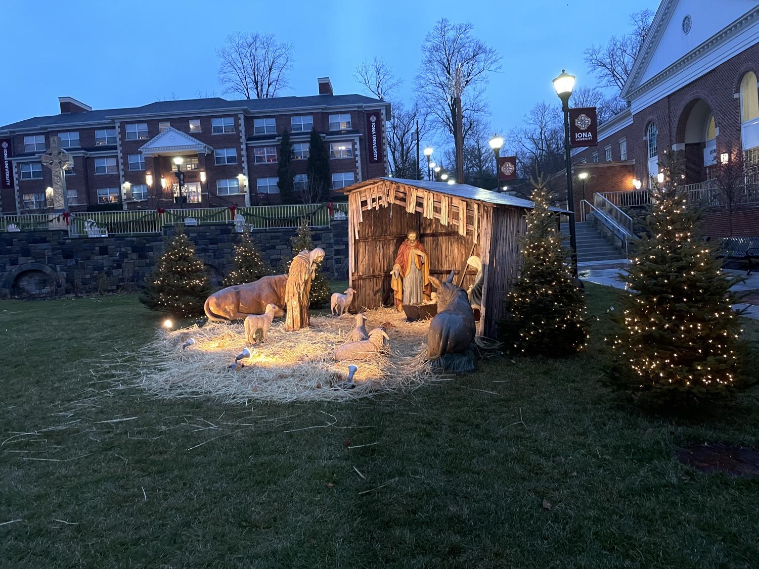 Iona University celebrates annual lighting of creche and tree – The Ionian